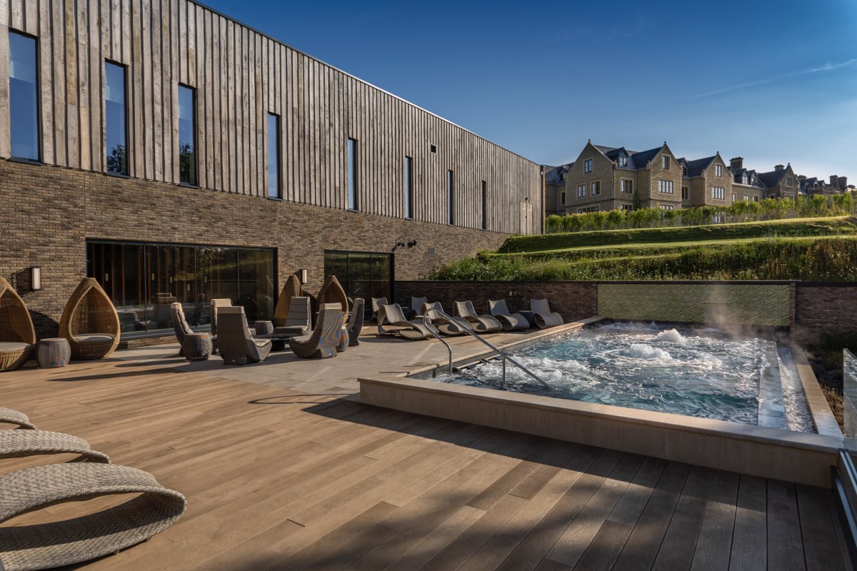 South Lodge Hotel And Spa in Sussex - DOSE
